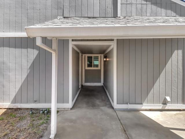 7502 Andrewsarah Ct, Sacramento, CA 95828 | MLS #226041 | Compass