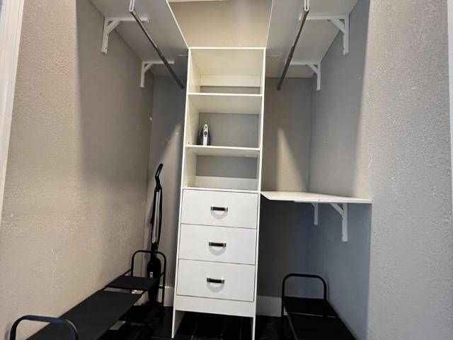 7502 Lakeside Blvd Unit C Studio Apartment for Rent at 7509 Lakeshore Dr, Tampa, FL 33604 Temple Crest