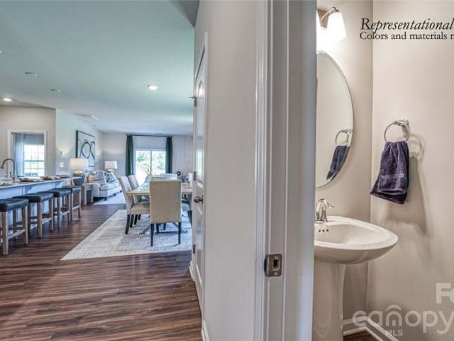 7502 Starwatch Court