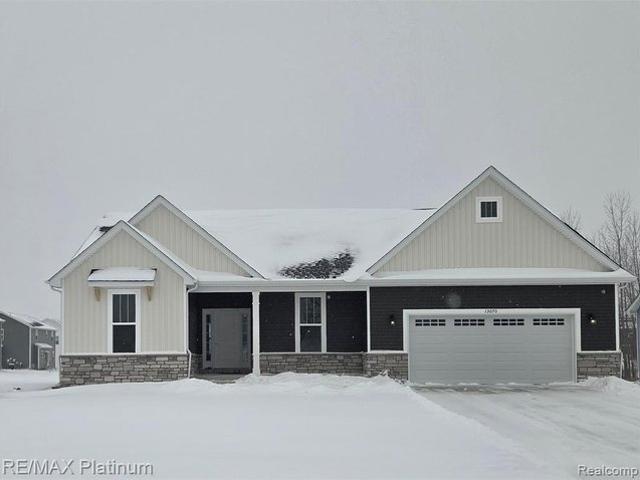 7502 Skylar Ct, Mundy Township, MI 48473