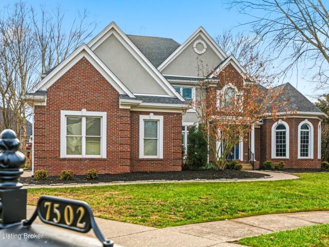 7502 Wycliffe Ct