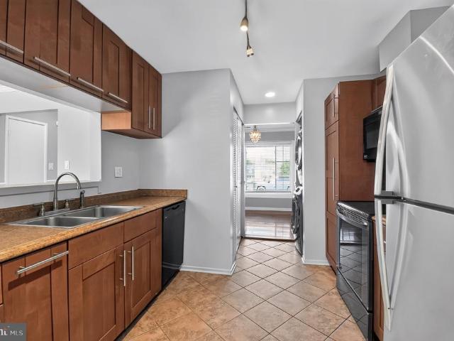 7503 Grouse Place
