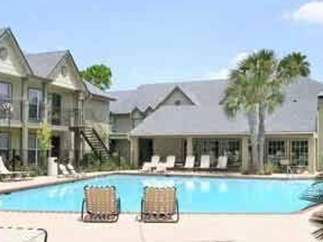 $750 / 3br * WESTHEIMER STRIP * BAD CREDIT OK * MOVE TODAY ! WESTHEIMER