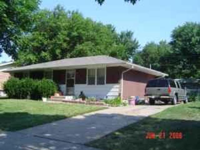 $750 / 3br 3 Bedroom House 1550 Manatt