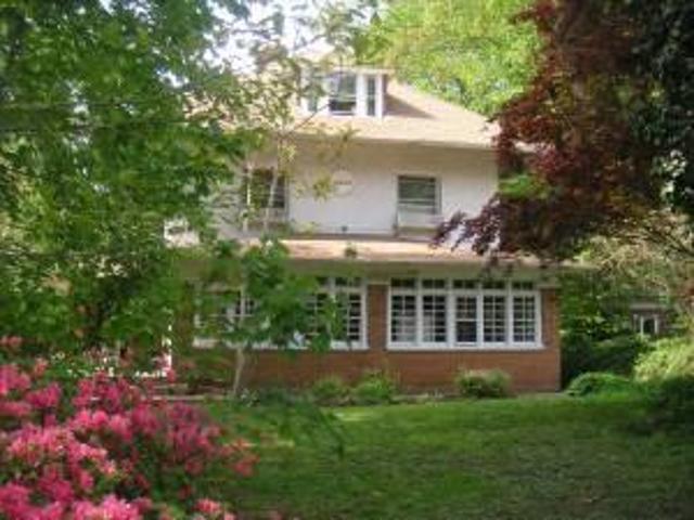 $750 / 1br 5500ft² Room w/bath Victorian Home cable w/HBO, DSL, all utilities included Lancaster Ave. and City Line Ave. area map