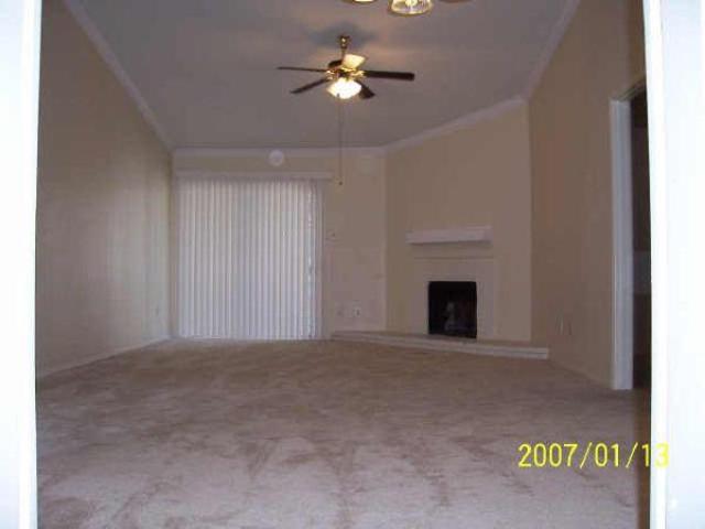 $750 / 2br 780ft² Call Today Won't Last Long Richmond/Gessner map