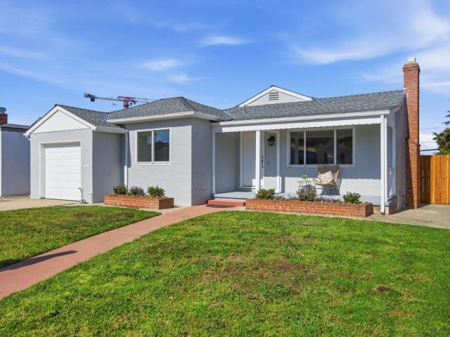 750 Acacia Avenue
