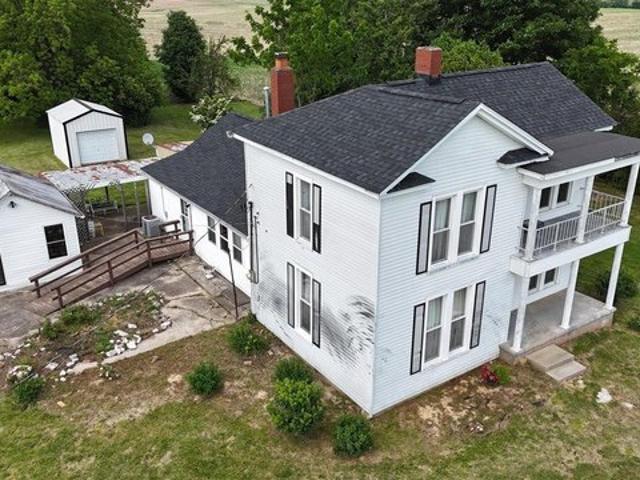 750 Bee Knob Hill Rd, Ekron, KY 40117