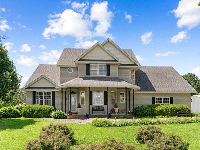 750 Big Timber Rd, Marshfield, MO 65706