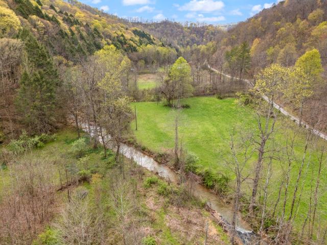 750 Gilbert's Creek Road