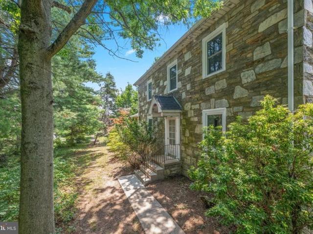 750 E Street Rd, Warminster, PA 18974