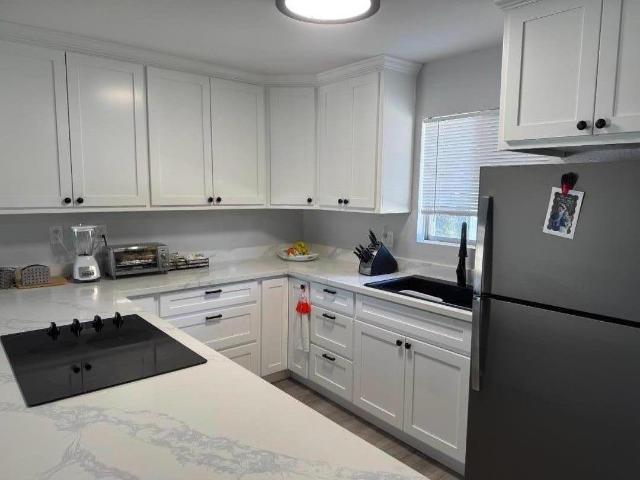 750 El Camino Paraiso, Hollister, CA 95023 | MLS #ML82047 | Compass