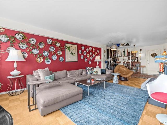 750 Kappock Street 1409