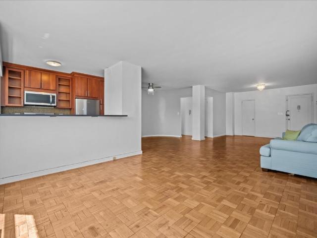 750 KAPPOCK Street 610