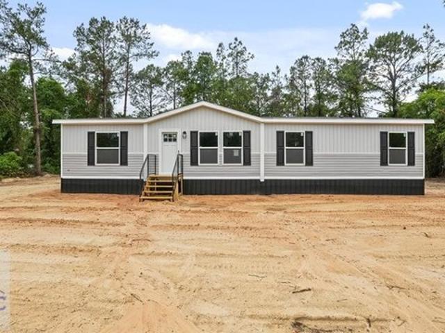 750 Hires Rd, Jesup, GA 31545