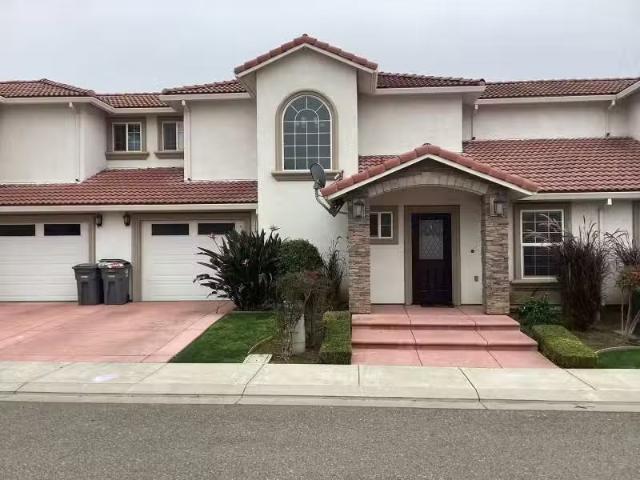 750 Odilia Ct, Gustine, CA 95322