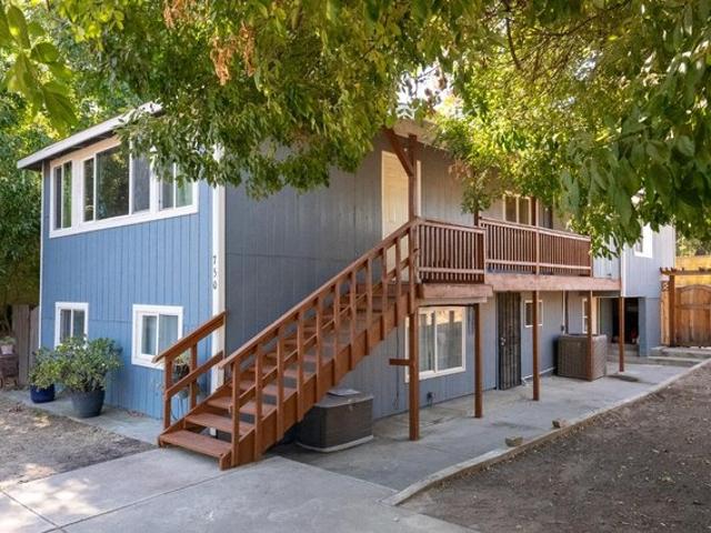 750 Lake Rd, Manteca, CA 95337