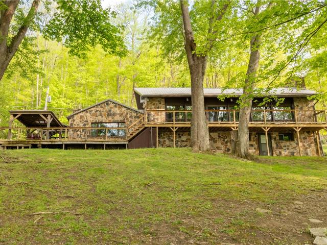 750 Lake Side Rd