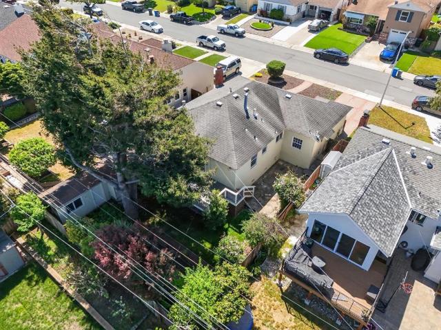 750 Magnolia Avenue