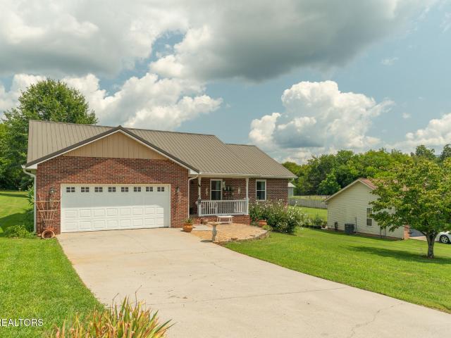 750 Meadow Ridge Rd