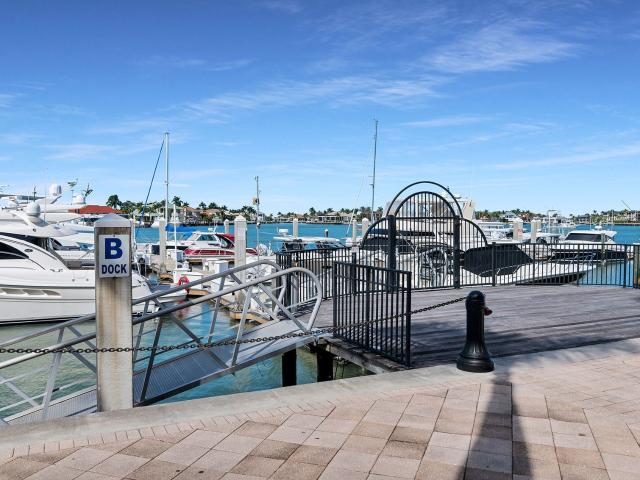 750 N Collier Boulevard, Slip B 104, Marco Island, US, FL