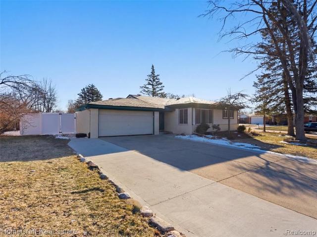 750 southampton court
