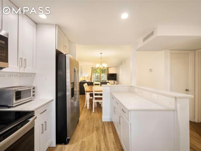 750 SE 6th Ave 223, Deerfield Beach, FL
