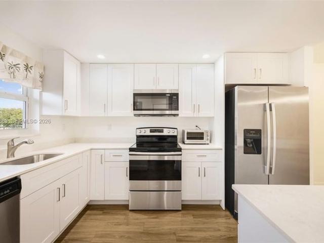750 SE 6th Ave Apt 223, Deerfield Beach, FL 33441