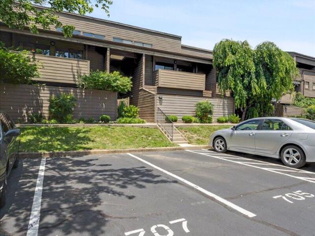 750 Shaker Drive # 707