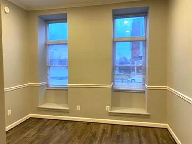 $750 Room for Rent Private Bath 833 N Fulton Av