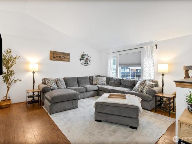 750 Riverside Lane