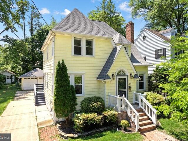 750 W Mount Vernon Ave, Haddonfield, NJ 08033