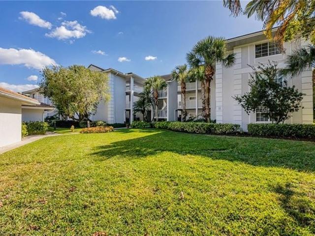 750 Waterford Dr Unit 104, Naples, FL 34113