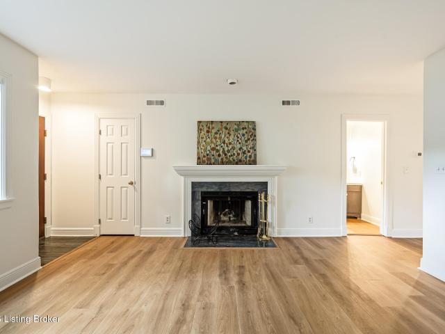 750 Zorn Ave 3