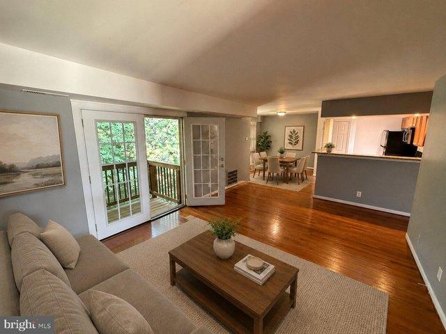 7514 Hawthorne St Apt 5, Landover, MD 20785