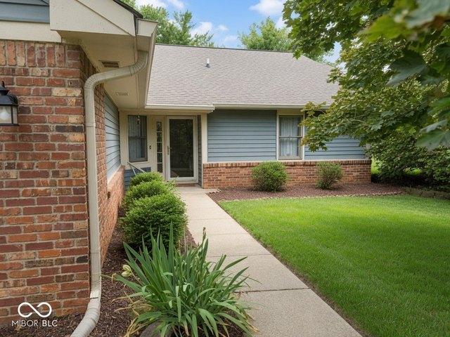 7514 Iron Horse Ln, Indianapolis, IN 46256