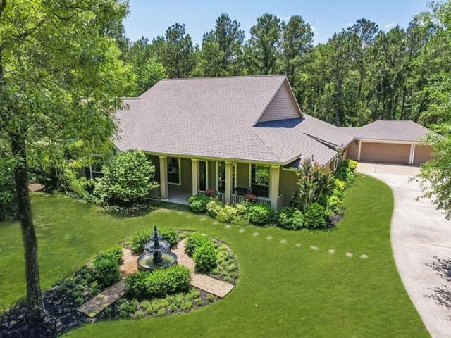 7514 Saddle Blanket Dr, Waller, TX 77484