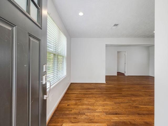 7515 Magnolia St, Houston, TX 77023 | MLS #74497