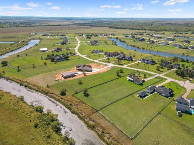 7515 Oak Alley Court
