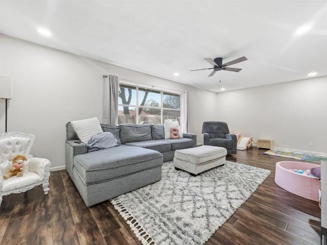 7515 Evelyn Dr, Richland Hills, TX 76118 | MLS #21215 | Compass