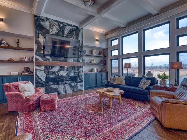 7515 Lauren Drive