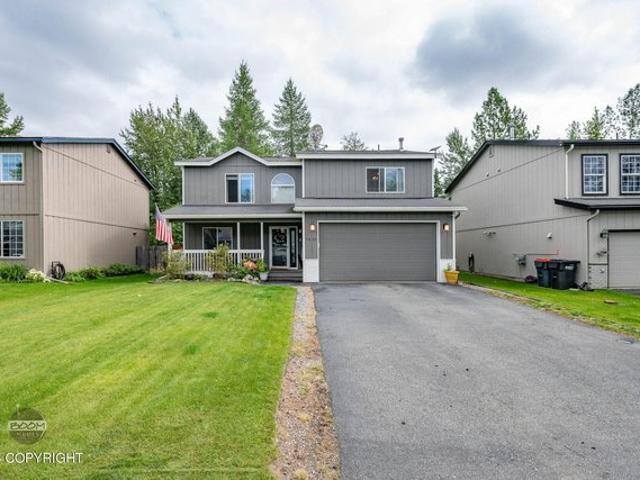 7515 White Hawk Dr, Anchorage, AK 99507
