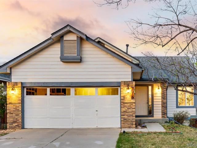 7516 Dawn Dr, Littleton, CO 80125 | MLS #7403 | Compass