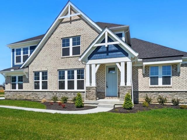 7516 Donegal Dr, Miami Township, OH 45233
