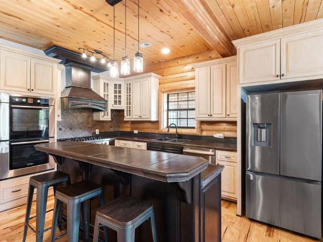 7516 Farm to Market 121, Van Alstyne, TX 75495 | MLS #21206