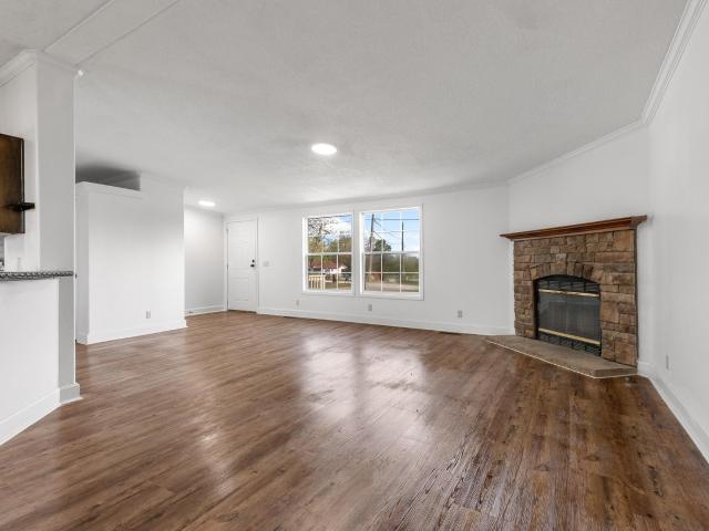 7516 Highway 7N