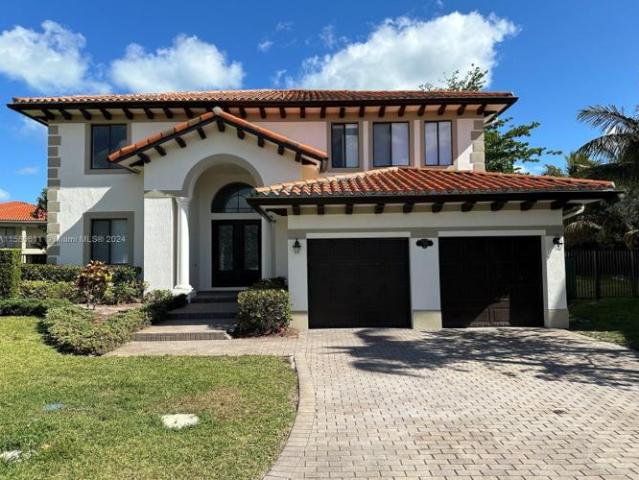7516 SW 190th St, Cutler Bay, FL 33157