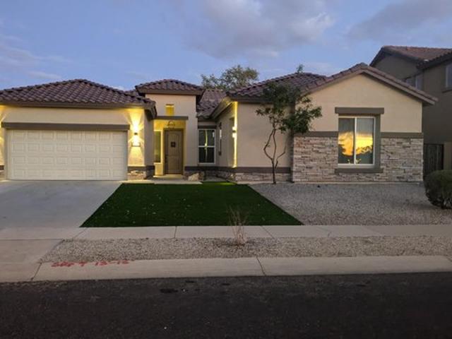 7517 N 86th Ave, Glendale, AZ 85305
