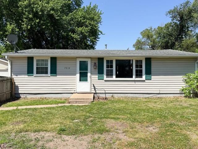7518 Mildred Rd, Machesney Park, IL 61115