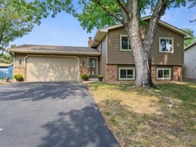 7518 Humboldt Cir N, Brooklyn Park, MN 55444